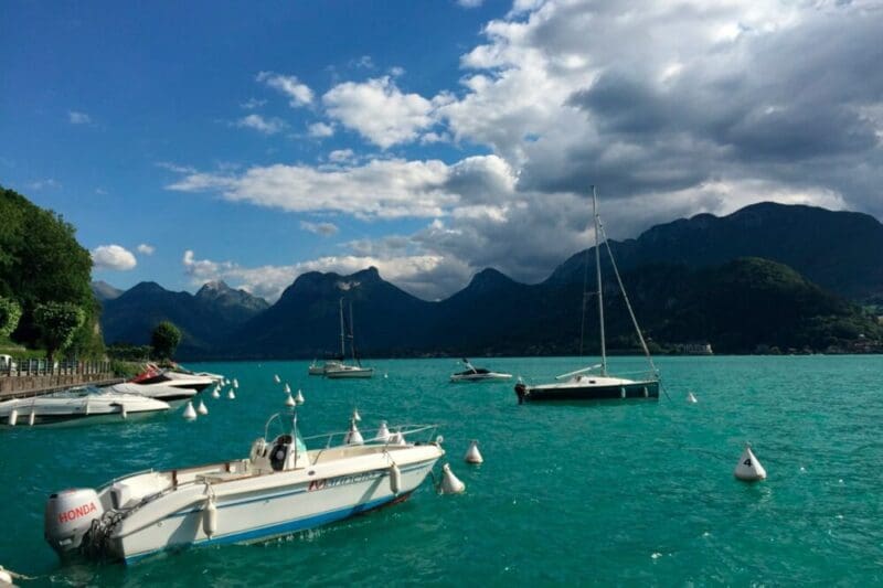 Annecy: o que fazer em uma viagem pela Veneza dos Alpes