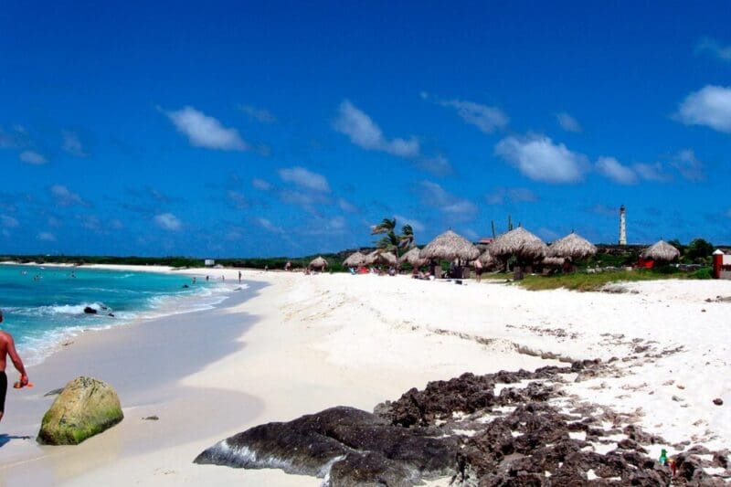 Aruba: tudo sobre o destino paradisíaco no Caribe!